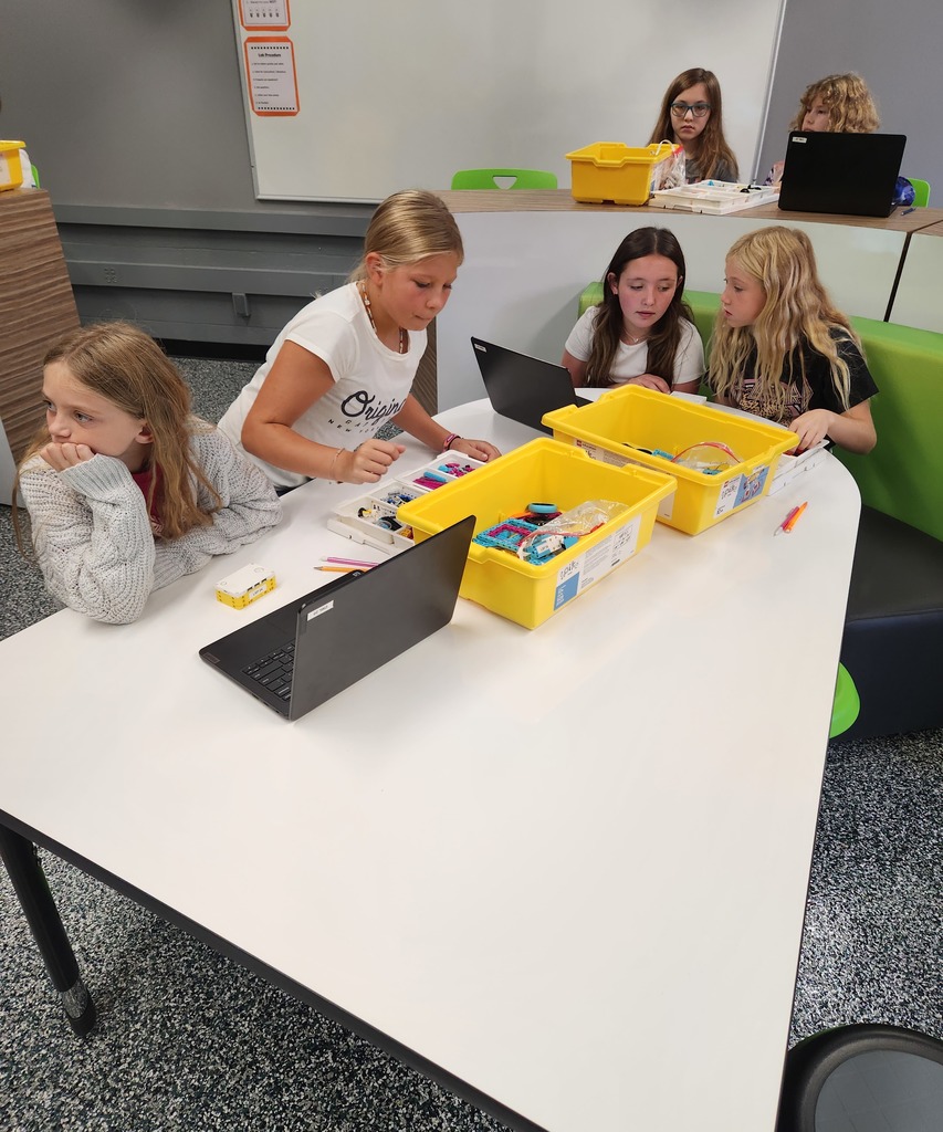 Live Feed | Ezra Eby Elementary